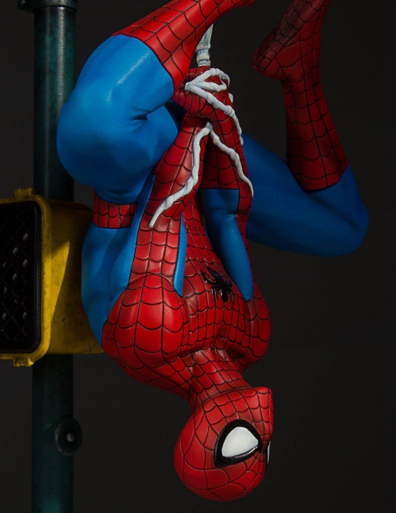 Spider-Man Collectors Statue by Gentle Giant | ActionFiguresDaily.com